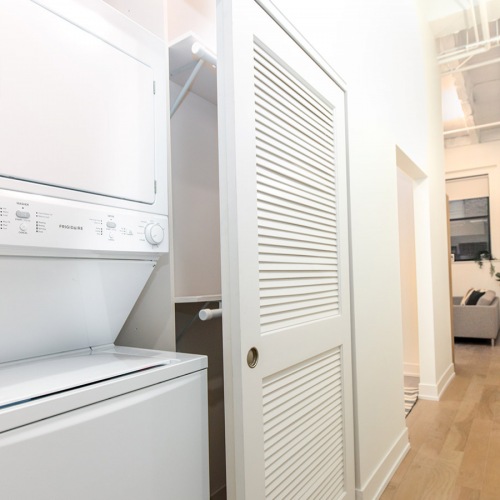 The Alfred | Chicago Apartments in The Loop | Pet Friendly Apartments